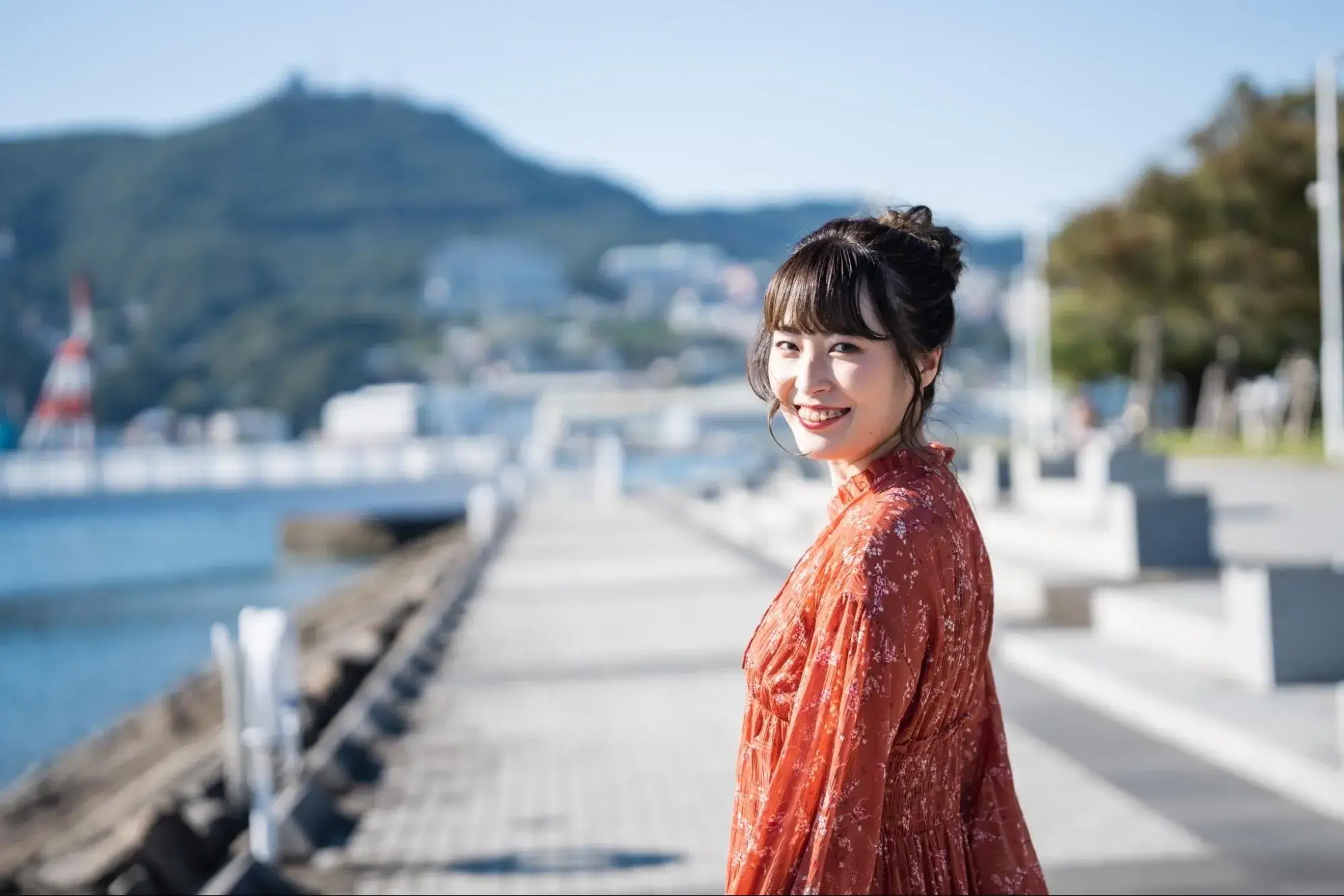 「やってみなきゃわからない」挑戦を続けたRIKOがシンガーソングライターの夢を叶えたワケ | toiro magazine | フリーランスの生き方・働き方を散策するメディア